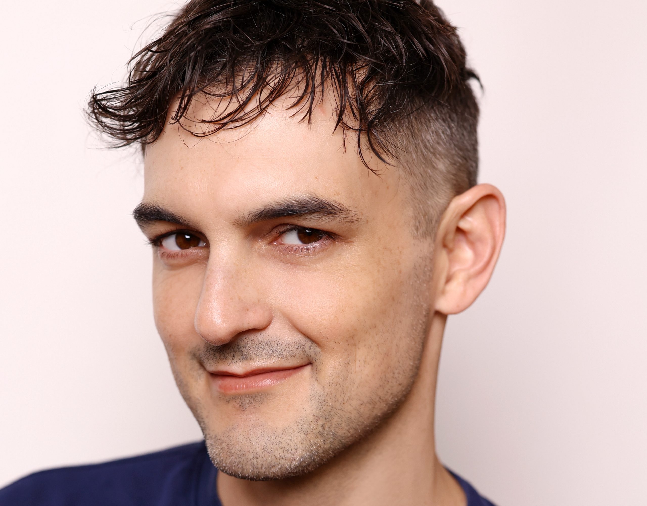 THEATER ‘Holiday’ update: Wesley Taylor makes Goodman debut in writer ...
