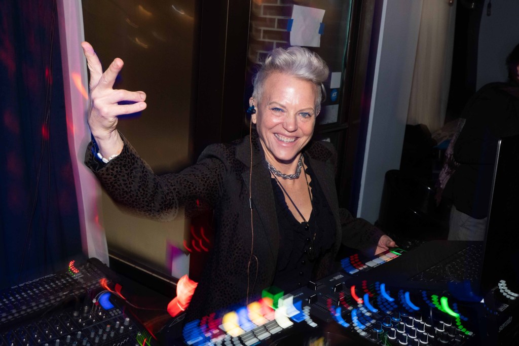 Whiskey Girl Tavern hosts sold-out Moulin Rouge themed New Year’s Eve ...